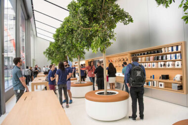 Apple strengthen their brand experience with new look stores